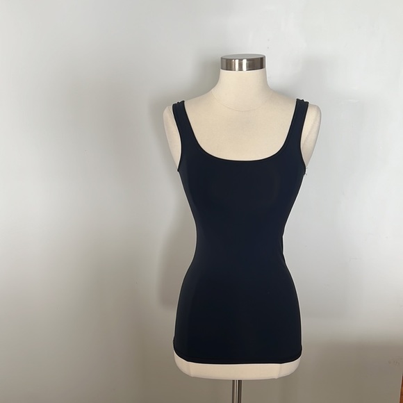 Theory | Tops | Theory Navy Stretch Tank | Poshmark